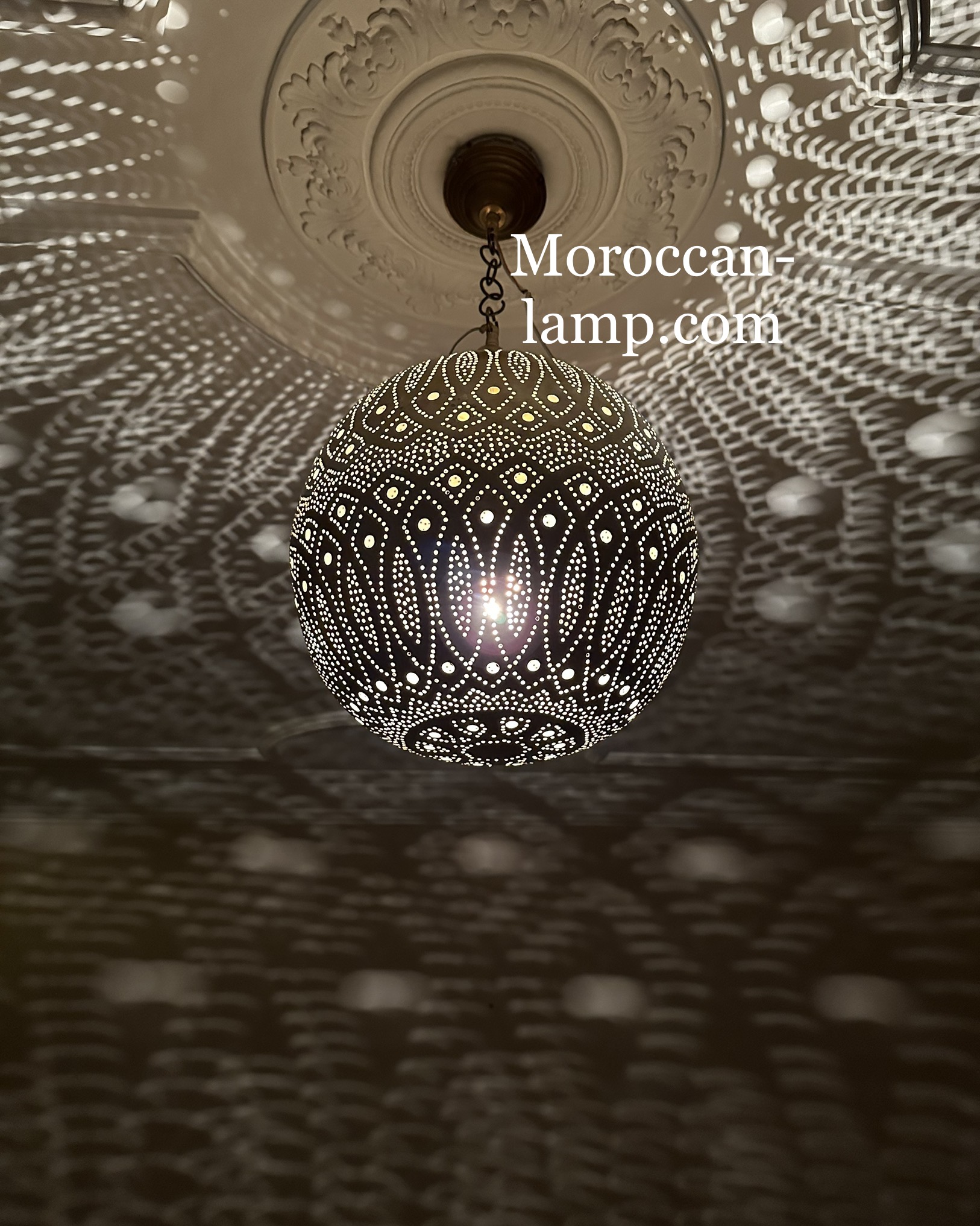 Moroccan lamp
